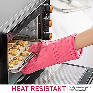 COOK WITH COLOR Silicone Oven Mitts- Heat Resistant Gloves with Soft Quilted Lining Oven Mitt Pot Holders for Cooking and BBQ, Pink, Oven Mitt