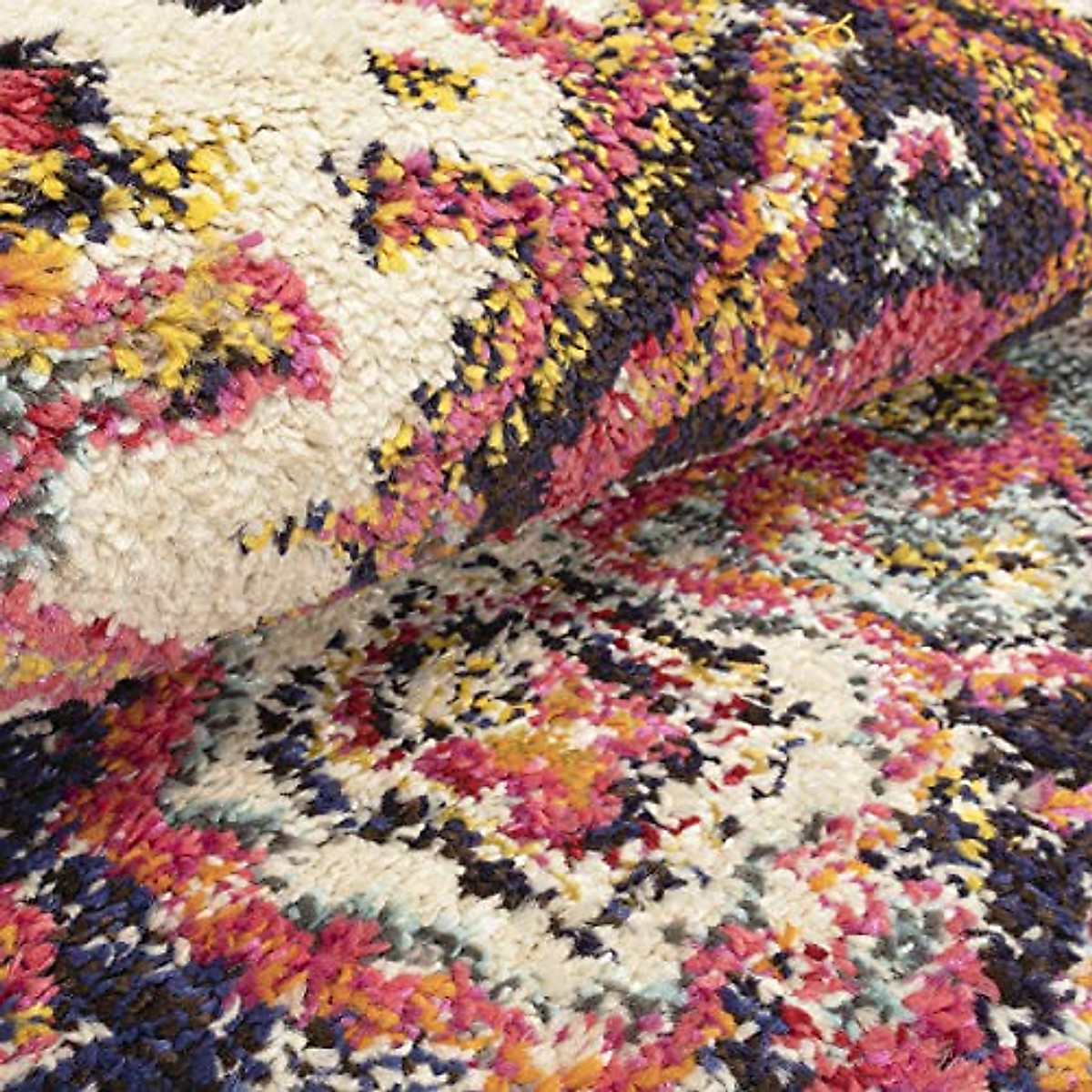 SUPERIOR Distressed Jasmira Area Rug, 5' x 8', Cream