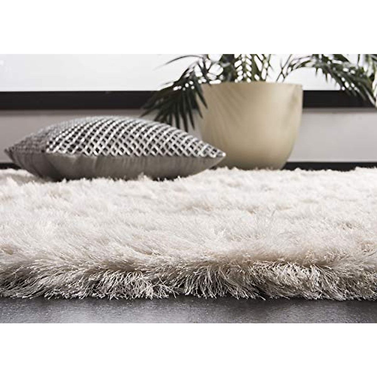 SAFAVIEH Paris Shag Collection Area Rug - 8' x 10', Ivory, Handmade Silken Glam, 2.5-inch Thick Ideal for High Traffic Areas in Living Room, Bedroom (SG511-1212)