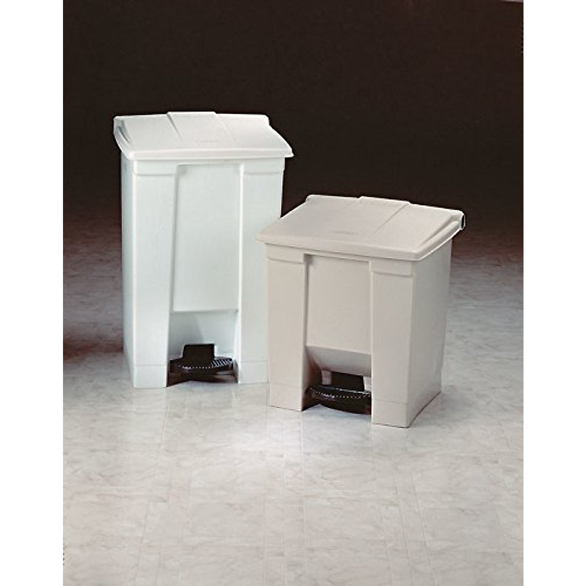 Rubbermaid Commercial Products Polyethylene 18-Gallon Fire-Safe Step-On Receptacle, Rectangular, Beige