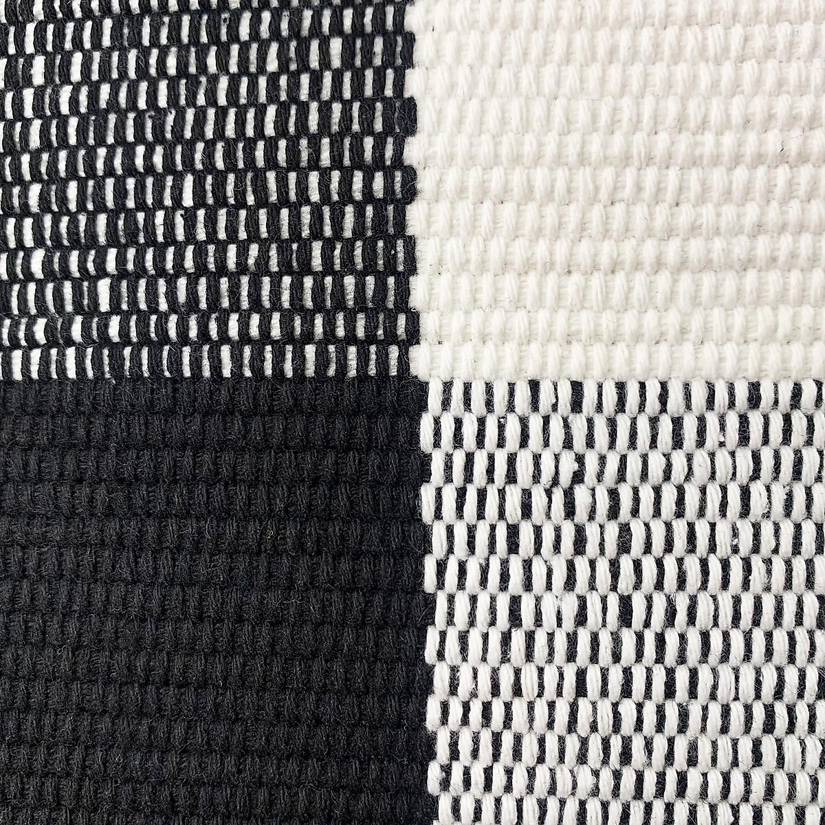 USTIDE Buffalo Plaid Rug 8x10Ft Black and White Checker Area Rug Cotton Woven Indoor Carpet for Living Room Bedroom Dining Room Washable Outdoor Patio Rugs Farmhouse Rug