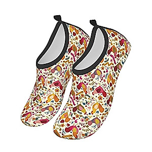 Cute Chickens Print Water Shoes for Men Women Aqua Socks Barefoot Quick-Dry Beach Swimming Shoes for Yoga Pool Exercise Swim Surf