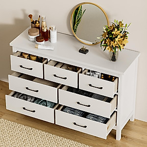 CARPETNAL White Dresser for Bedroom, 7 Drawer Dresser with Wide Drawers and Metal Handles, Woode Dressers & Chests of Drawers for Hallyway, Entryway.