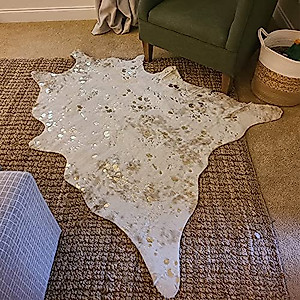 Vpory Faux Cowhide Rug - Premium Faux Cow Print Rug, Durable Western Room Decor Area Rugs for Living Room Bedroom, Faux Fur Animal Cow Hide Carpet