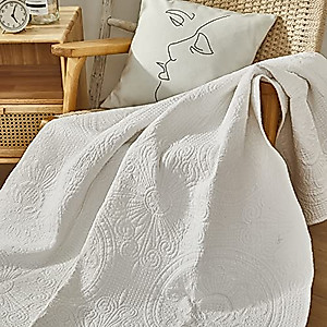 Brandream White Boho Sunflower Medallion Quilt Cotton Quilted Throw Blanket for Bed Couch Daybed 47 X 60 Inch Decorative Throw Blankets