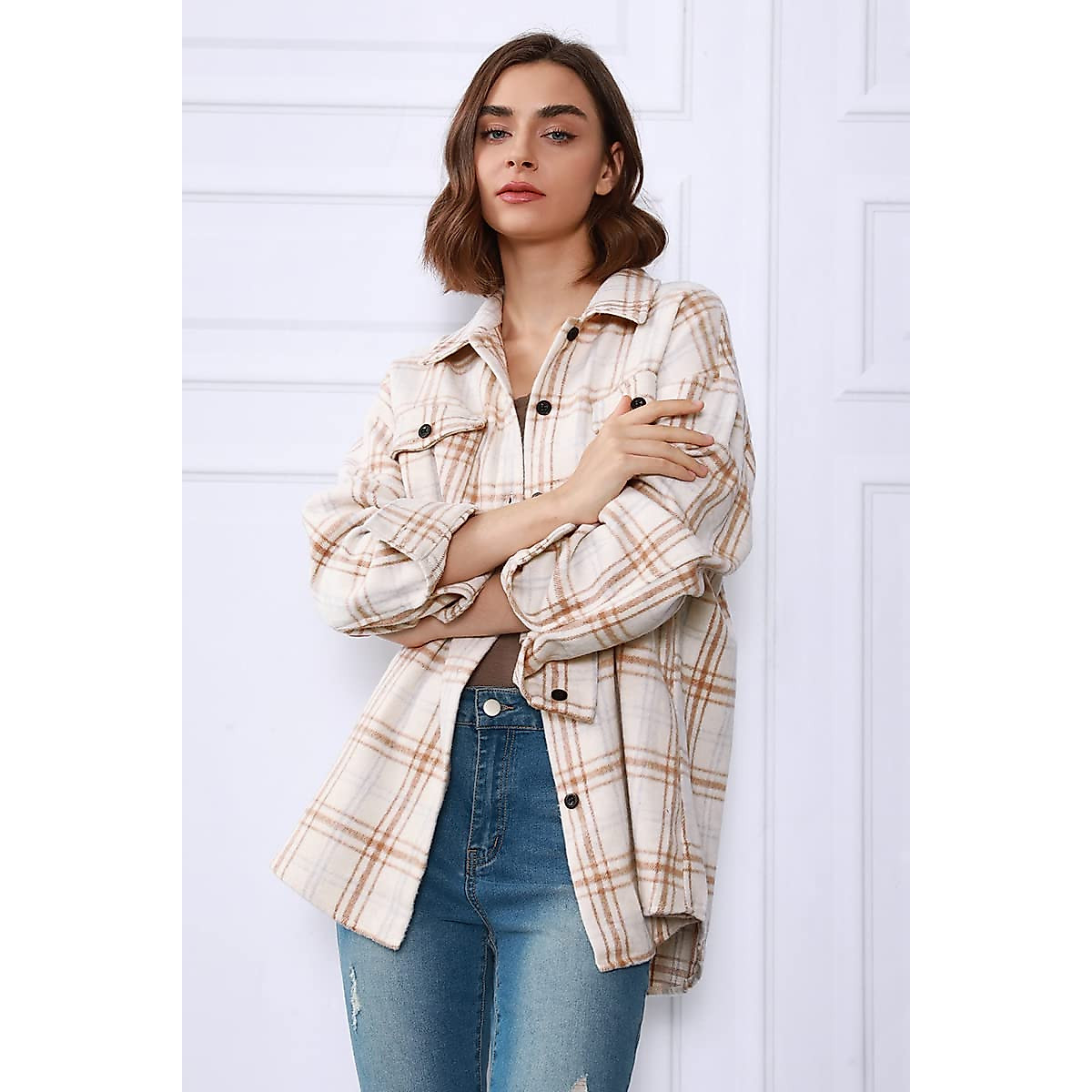Trendy Queen Womens Flannel Shacket Casual Jacket Plaid Button Down Long Sleeve Shirt Fall Winter Outfits, Khaki, L