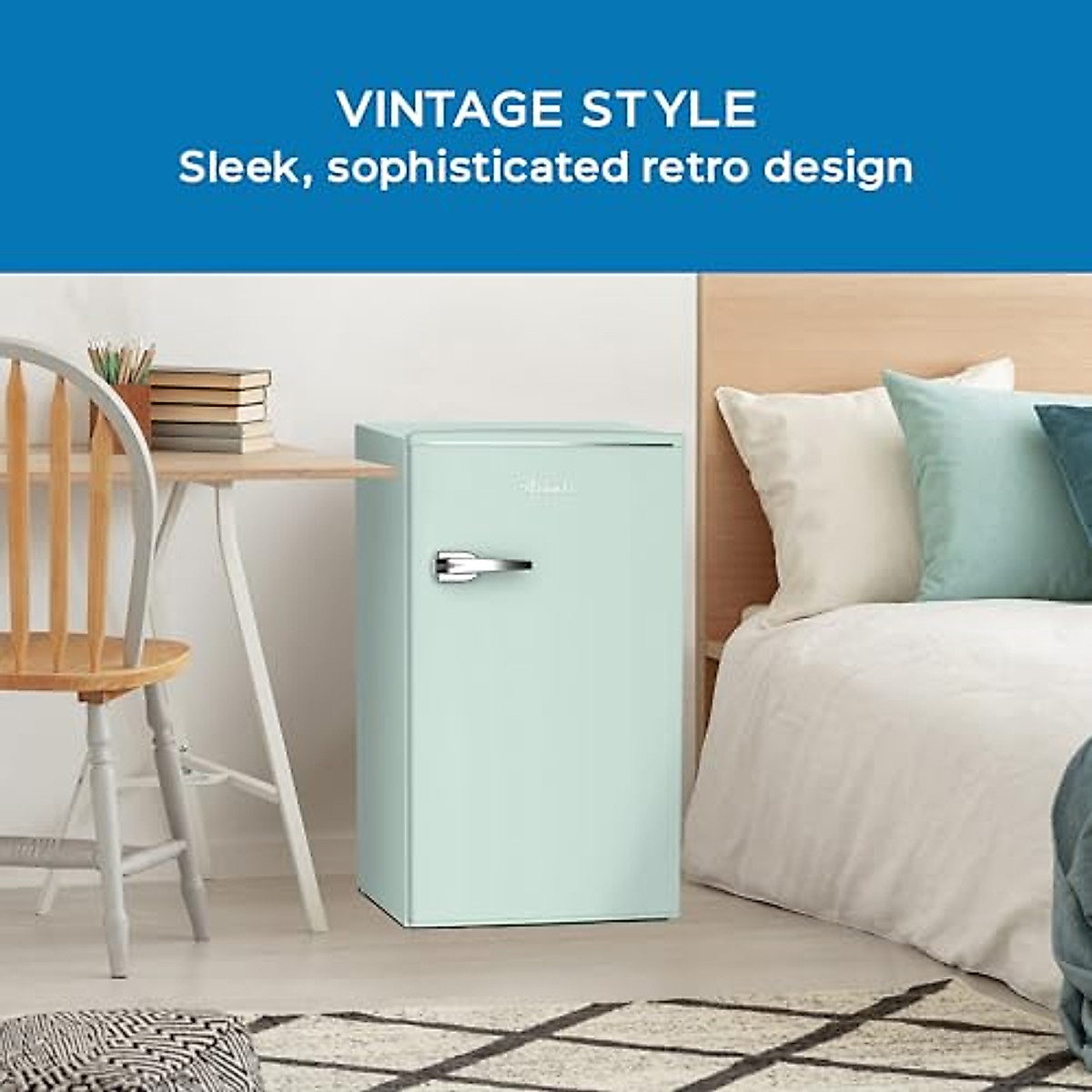 Avanti RMRS31X7G-IS Retro Mini Fridge for Home Office or Dorm, Manual Defrost and Adjustable Temperature, 3.1 Cu.Ft, Green