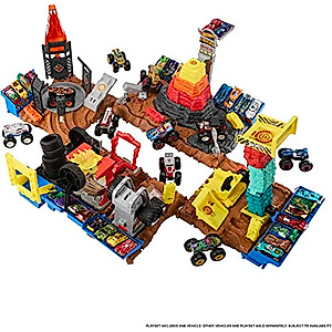 Hot Wheels Arena Smashers 5-Alarm Fire Crash Challenge Playset, 5-Alarm Toy Truck in 1:64 Scale & Crushable Car