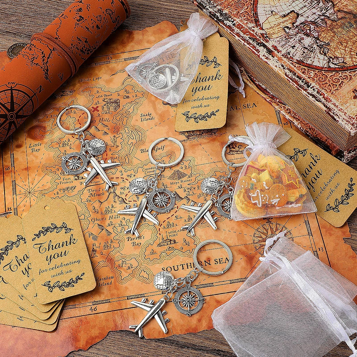 Henoyso 45 Pcs Airplane Keychain Party Favor, Including Airplane Compass Keychain with Thank You Tags, Organza Favor Bag for Party