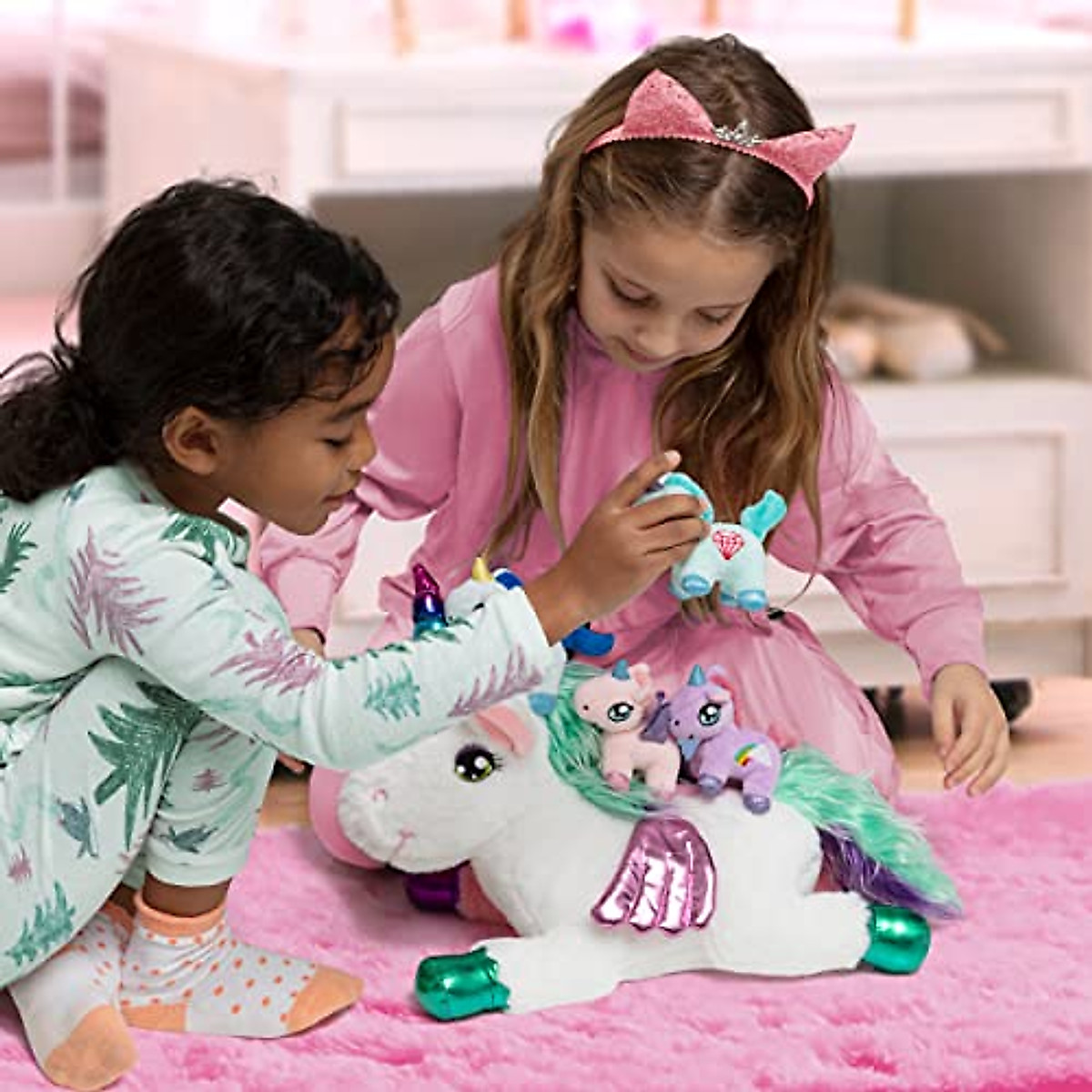 MindSprout Unicorn Mommy Stuffed with 4 Babies Inside her Tummy, for Girls 3 4 5 6 7 8 Years Old, Best Birthday Gifts, Animals Toy