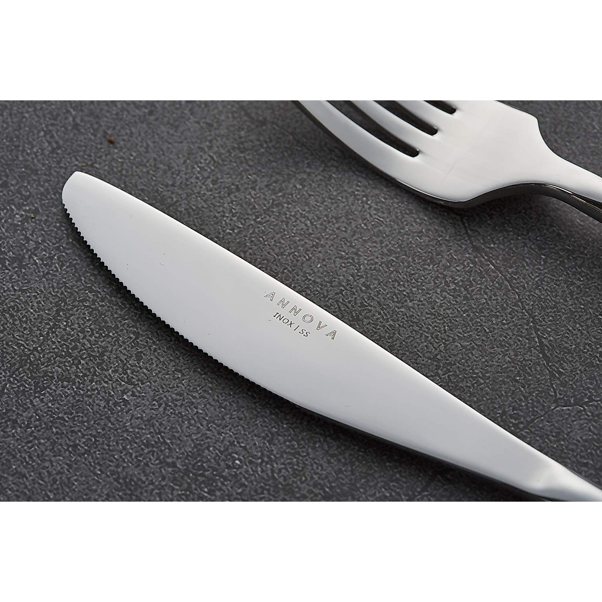 Annova Silverware 20 Set PCS Set Forged Premium Stainless Steel/Flatware - 4 x Dinner Forks, 4 x Salad Forks, 4 x Dinner Knives, 4 x Dinner Spoons, 4 x Dessert Spoons - Service for 4