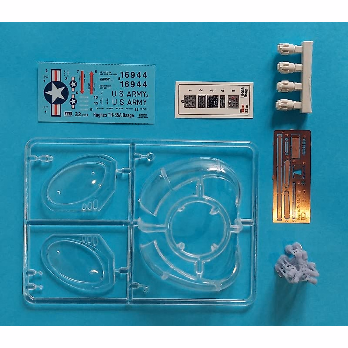 AMP 32-001 - 1/32 - Hughes TH-55 Osage, Scale Plastic Model kit