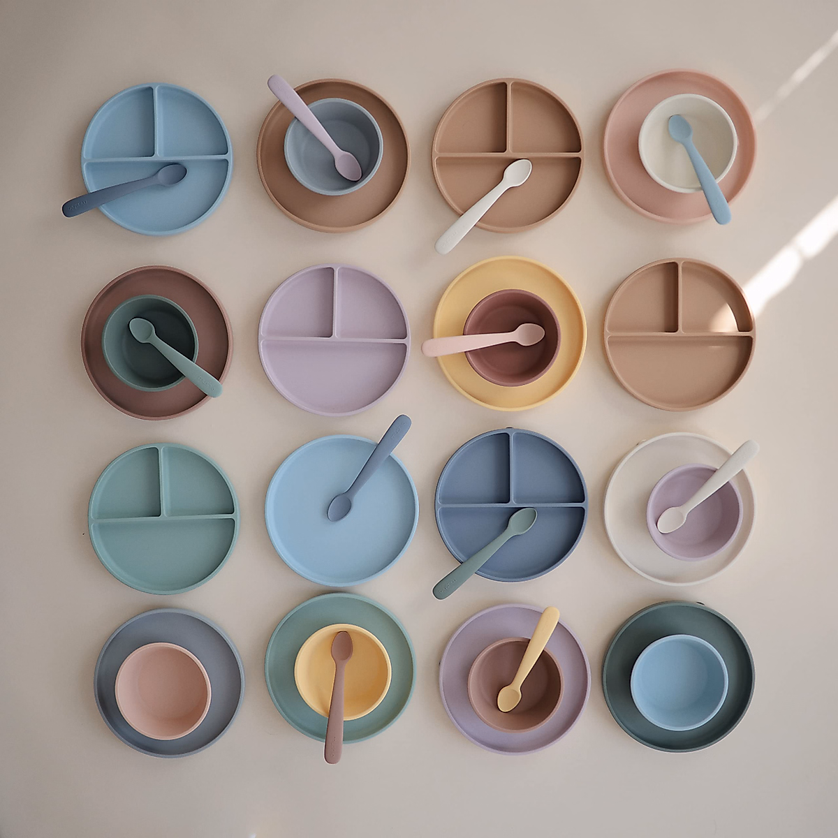 mushie Silicone Suction Bowl | BPA-Free Non-Slip Design (Ivory)