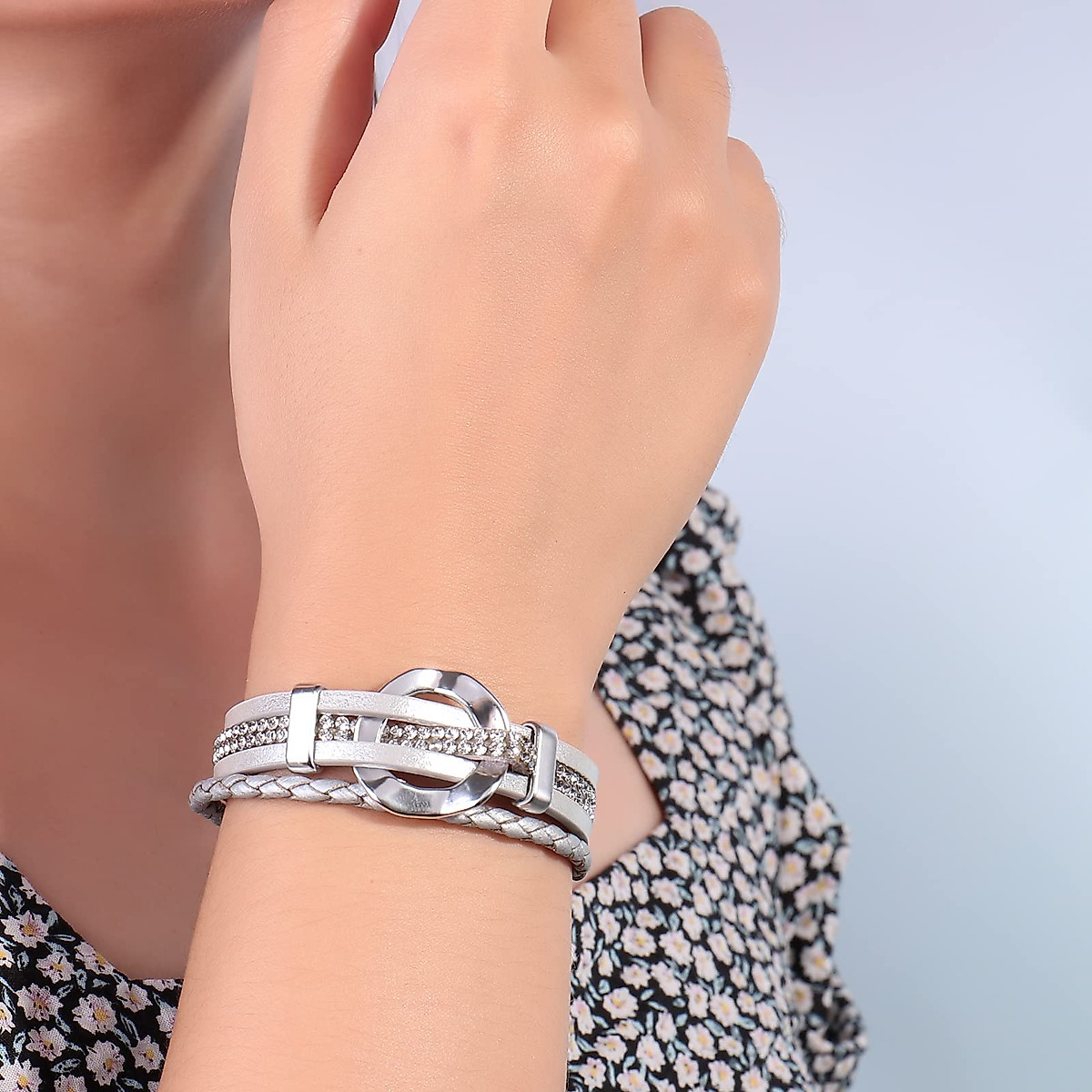 FANCY SHINY Leather Cuff Bracelet Circle Rhinestone Wrap Bracelet Stackable Multi Layer Wristband with Clasp Boho Jewelry Gift for Women(Silver)