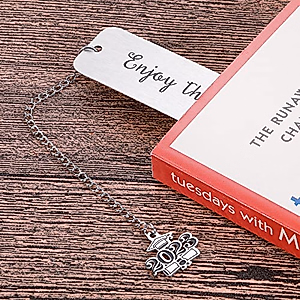 Graduation Gifts Class of 2023 Senior Bookmarks Gifts for Him Her Inspirational Grad Gifts Students Gifts for High Middle Medical Nurse School Students Motivational Gifts Surgery Graduate from Mom Dad