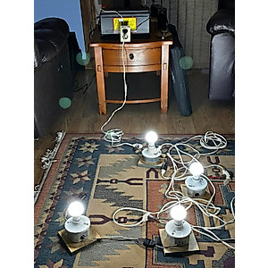 KAKEMONO 12V LED Light Bulb 7W AC/DC10-30V Low Voltage E26 Base 2700K Warm White,60watt A19 Bulbs Equivalent,Landscape RV Camper Marine Boat,12volt Battery Power System Off Grid Solar Lighting,2Pack