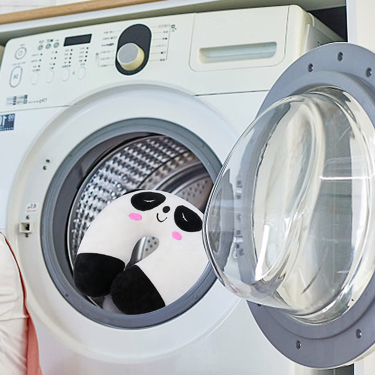 JIANWEI Travel Pillow, Portable and Comfortable Neck Support Pillow with an Eye Mas-k, Rest Neck Support Cushion with Animal Pattern Super Travel Partner(Panda,)