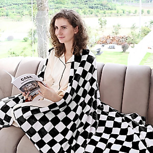Warm Blanket Soft Cozy Throw Blanket Checkered Fleece Throw Blankets for Couch (Checkerboard Black, 50"x60")