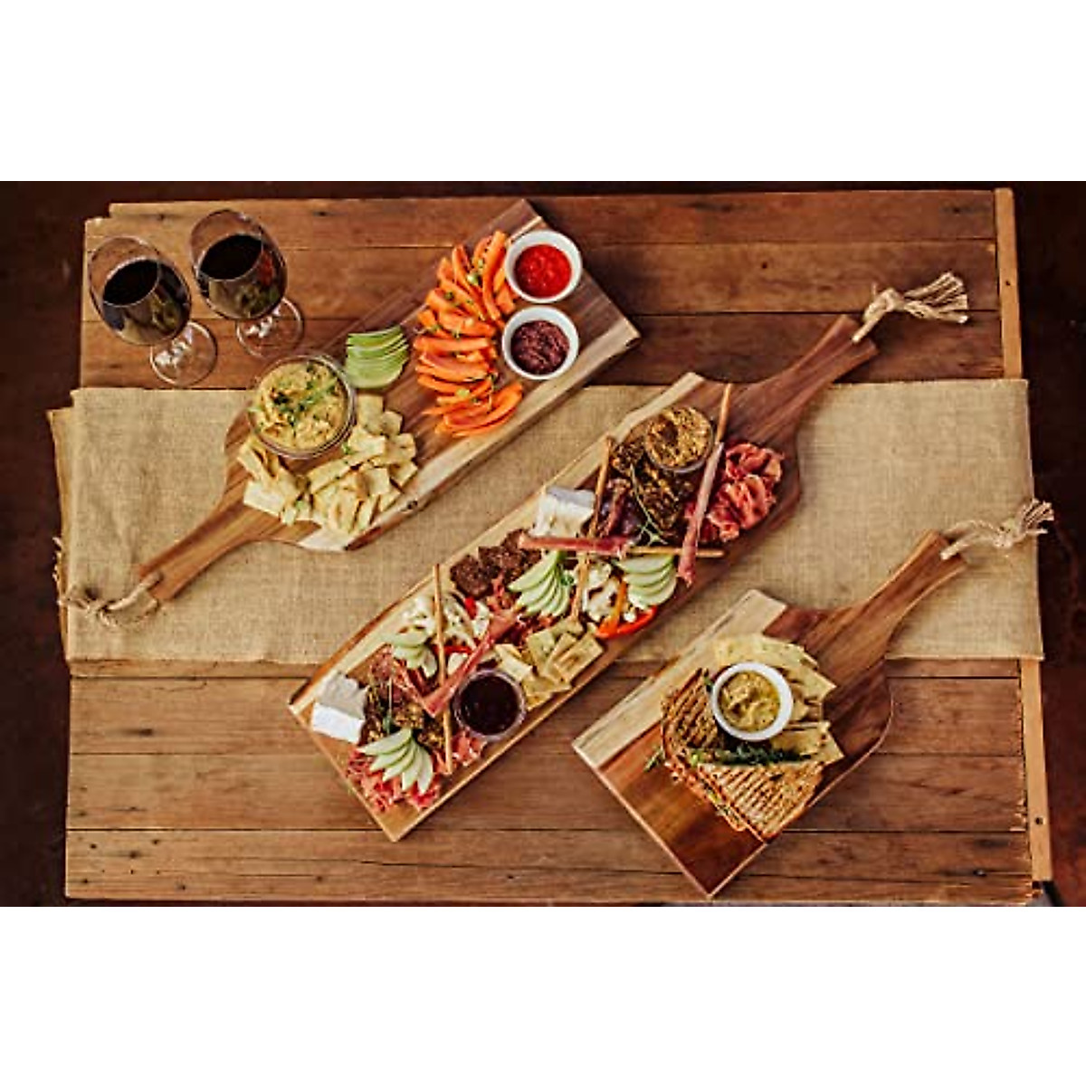 TOSCANA - a Picnic Time brand - Artisan 30" Acacia Charcuterie Board with Raw Wood Edge, Cheese Board, Serving Platter, (Acacia Wood)