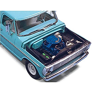 1967 Ford F-100 Service Bed Pickup Plastic Model Kit 1:25