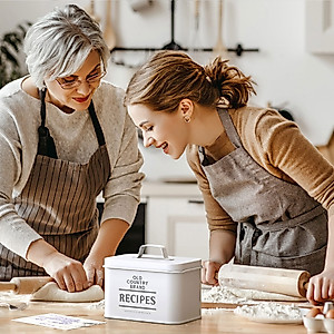 Barnyard Designs Old Country Brand Metal Recipe Box with Cards and Dividers 4 x 6, Vintage Farmhouse Recipe Card Box Holder, Tin Recipe Box Set 50 Recipe Index Cards, 12 Dividers 4x6 with Tabs, White