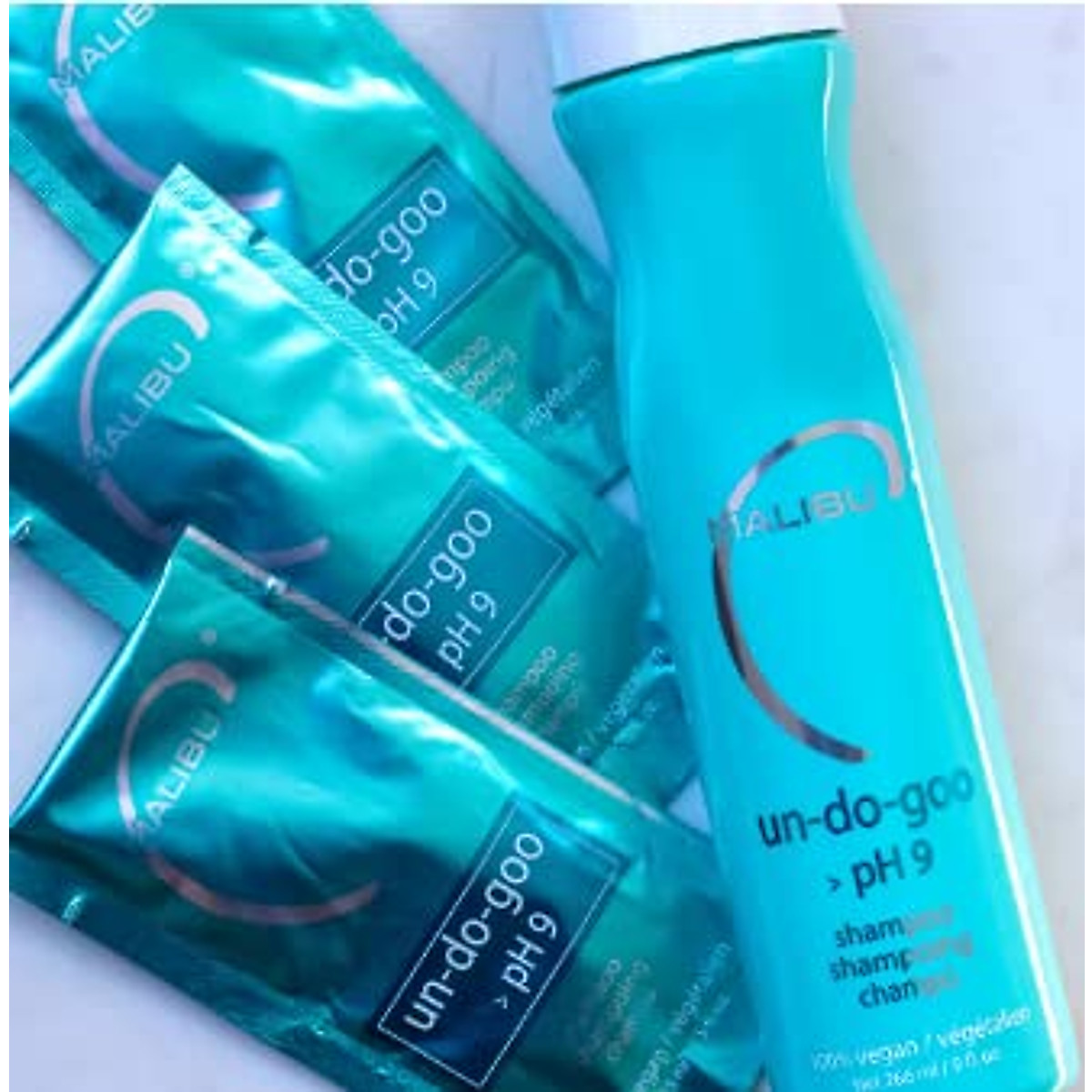 Malibu C Un-Do-Goo Shampoo (12 Packets) - Clarifying Shampoo to Remove Product Build Up + Resins from Hair - Shine Restoring, Moisturizing Cleansing Shampoo