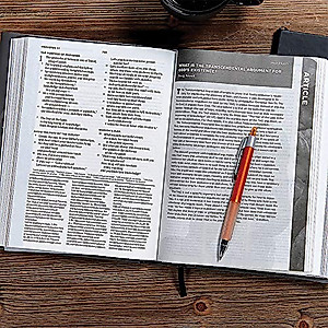 CSB Apologetics Study Bible, Gray Hardcover, Black Letter, Black Letter, Defend Your Faith, Study Notes and Commentary, Articles, Profiles, Full-Color Maps, Easy-to-Read Bible Serif Type