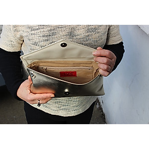 LONI Women's Synthetic Envelope Clutch/Bag Medium Gunmetal Pewter