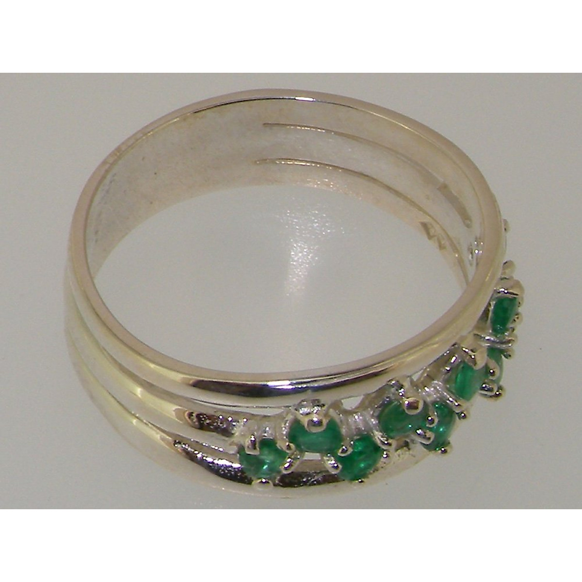 925 Sterling Silver Natural Emerald Womens Band Ring - Size 5.5