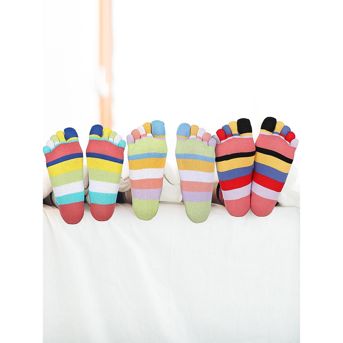 Bencailor 5 Pairs Women's Toe Socks Cotton Five Toe Finger Socks Toe Separator Socks for Women Men Athletic (Lovely Color)