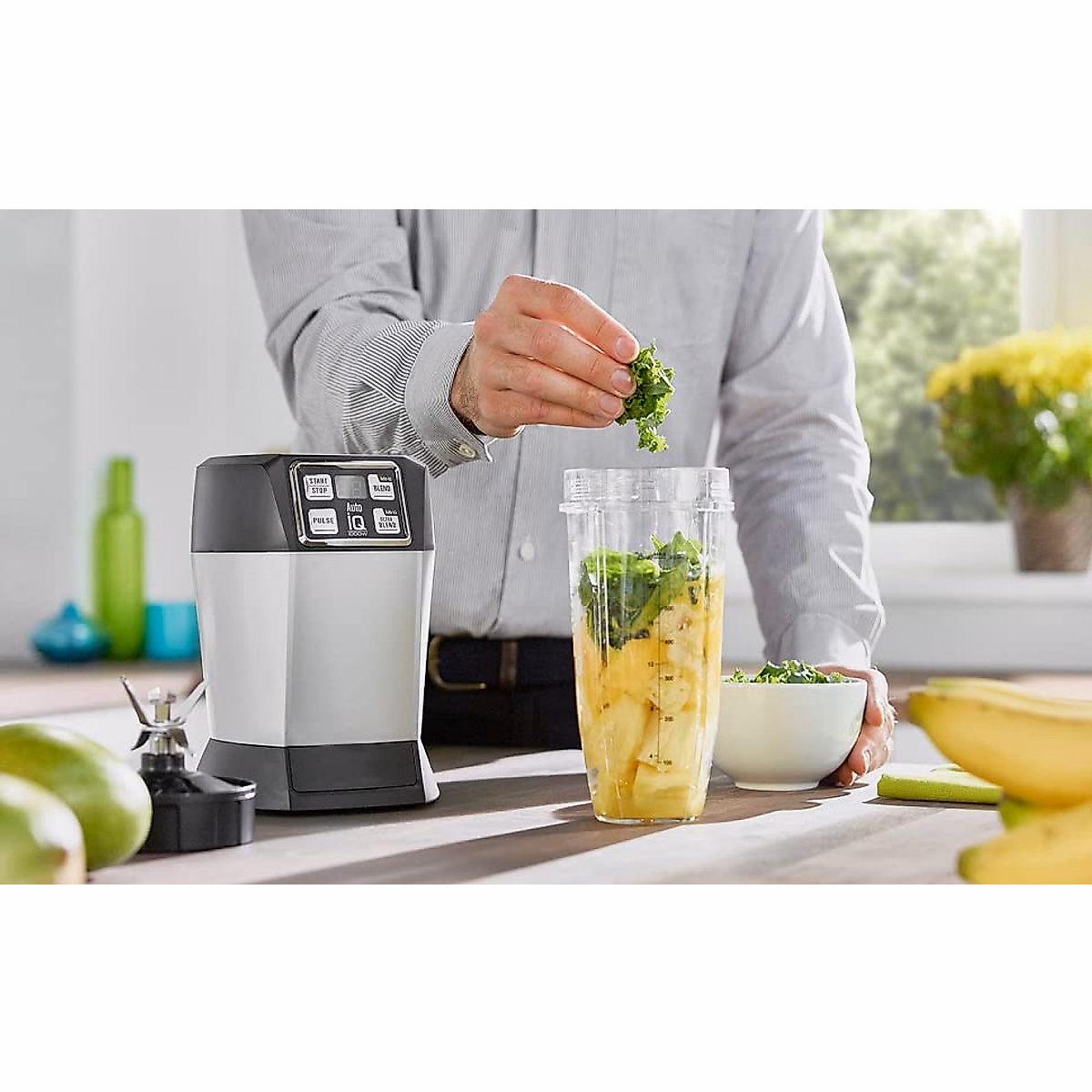 Blender Replacement Parts for Ninja, 32oz&24oz Cup and with Lids New, 7 Fins Extractor Blade, for Nutri Ninja Auto iQ BN801 BL640-30 BL642-30 (4 Pcs)