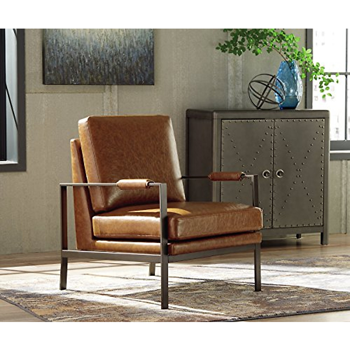 Signature Design by Ashley Chair Accent, Peacemaker Brown