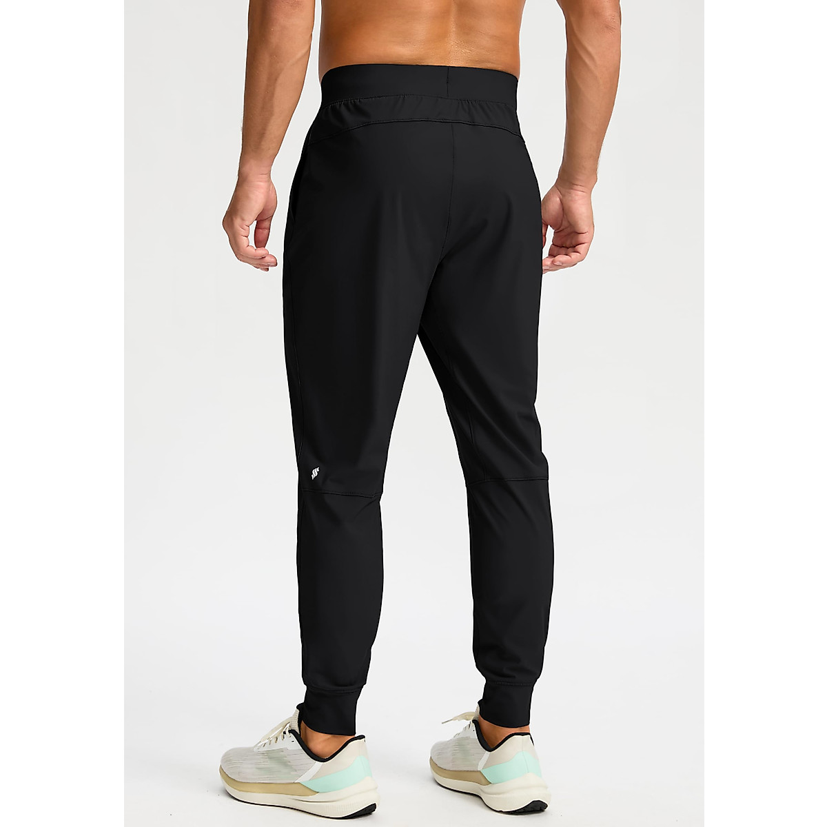 Soothfeel Men's Jogger Pants with Zipper Pockets Lightweight Athletic Workout Pants Gym Golf Joggers for Men Track Running (Black, XS)