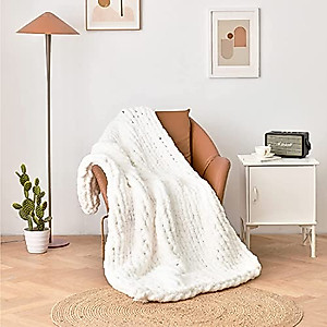 CHYOUL Chenille Chunky Knit Blanket Hand Made Warm Throw Cozy Crochet Blanket Warm Gift White 40"x80"（Three Seater Sofa/Twin Size）