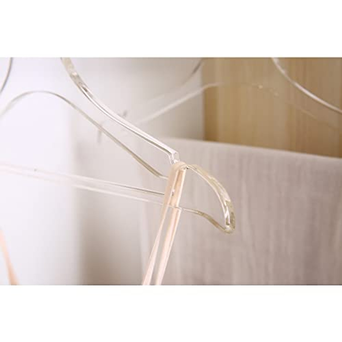 YBM Home Quality Acrylic Clear Coat Hangers Made of Clear Acrylic for a Luxurious Look and Feel for Wardrobe Closet, Clothes Hangers Organizes Closet, with Bar, Gold w/Flat Hook, 4119-6