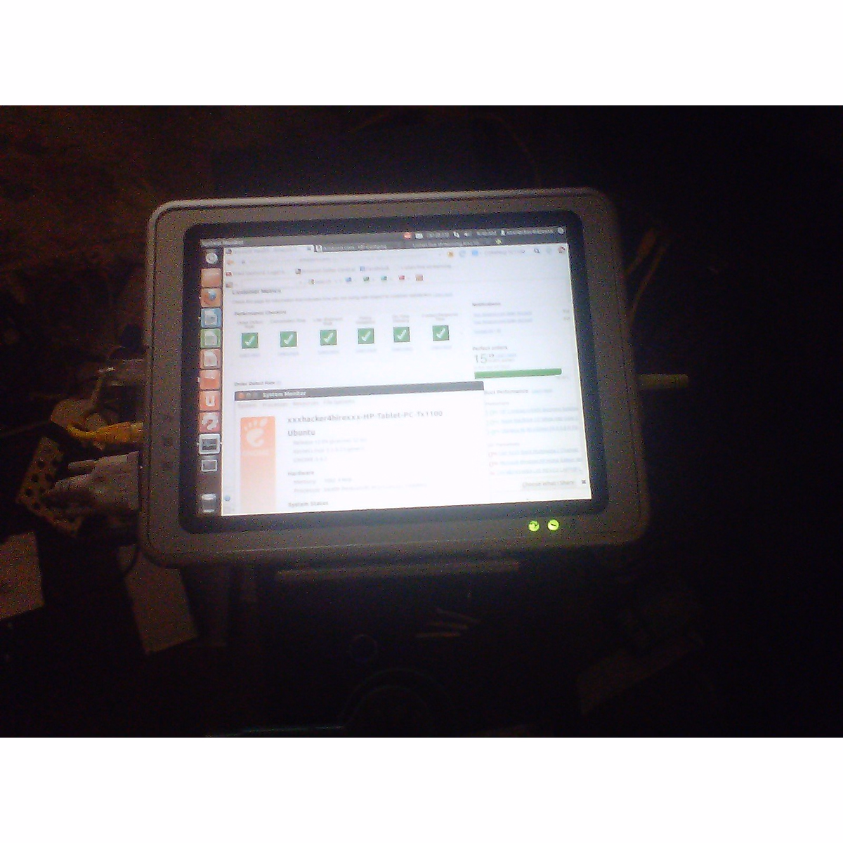 HP Compaq Tablet PC TC1100 - Pentium M 1 GHz ULV - RAM 512 MB - HDD 40 GB - GF4 420 Go - WLAN : 802.11b - Win XP Tablet PC - 10.4" TFT 1024 x 768 ( XGA )