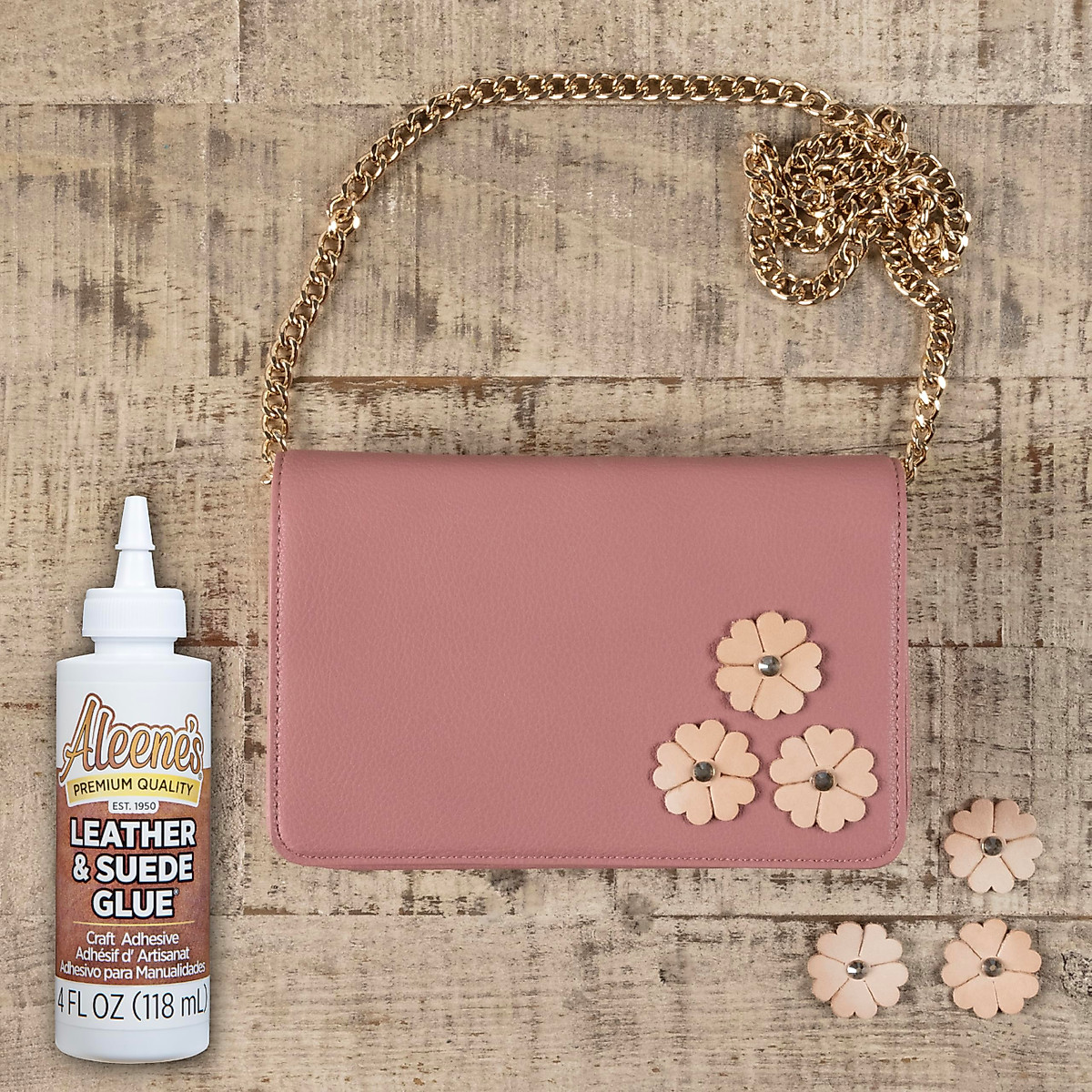 Aleene's15594 Leather & Suede Glue 4oz