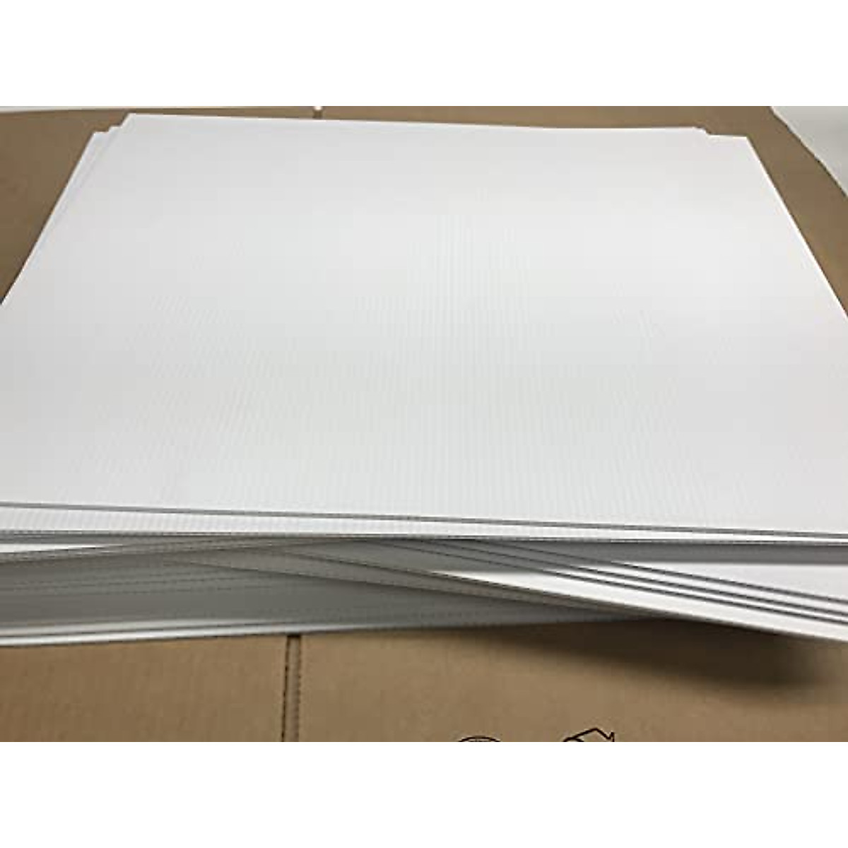 Yard Signs 20 Pack, Blank Signs, Flute 18 Corrugated Signs Board, Great for Advertising Any Events, Open House, Yard Sales, Direction Signs 24x18 inches