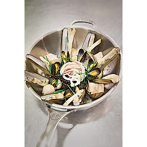 Le Creuset Tri-Ply Stainless Steel 3.5 Quart Saucier Pan