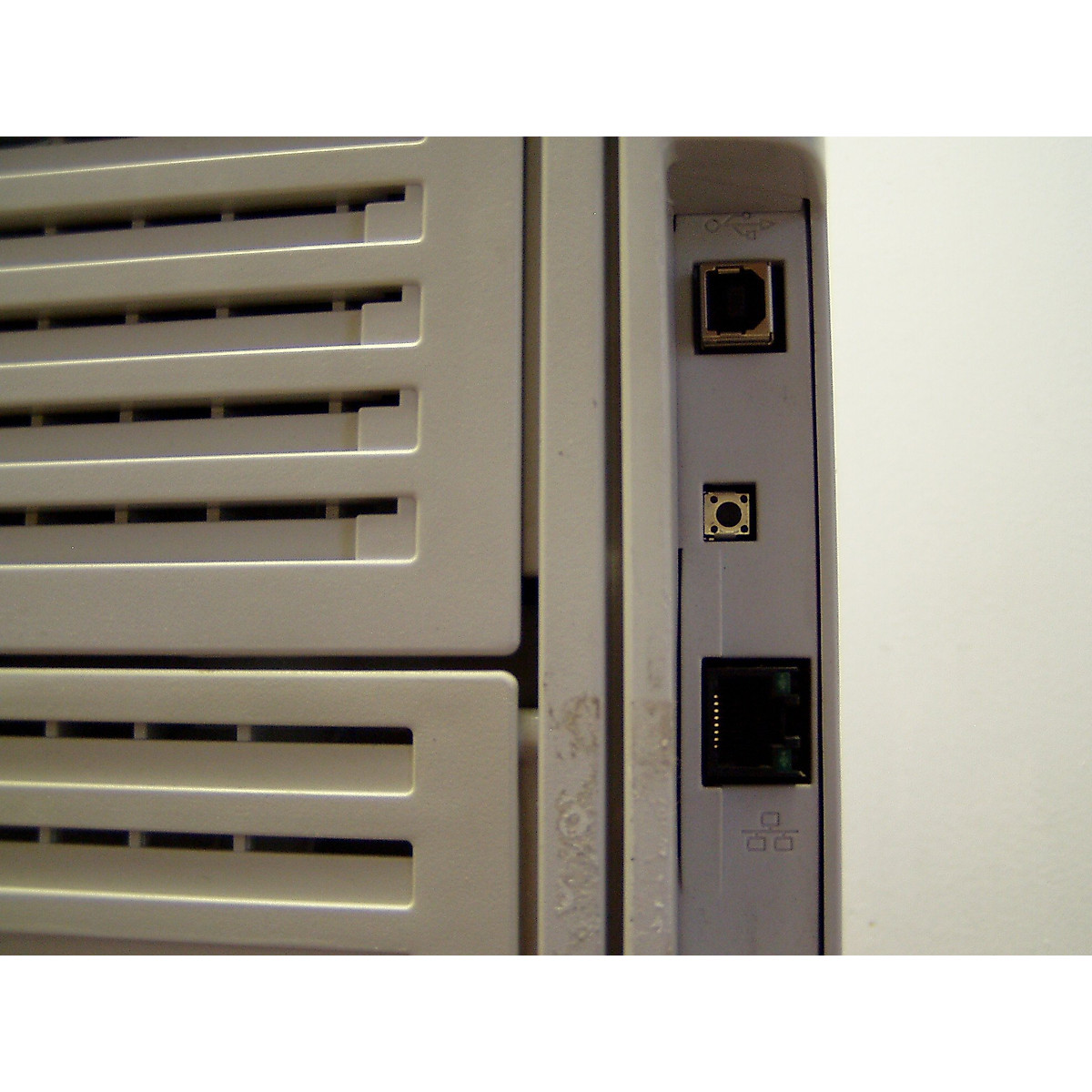 HP Laserjet 1320tn Monochrome Network Printer with Extra Input Tray