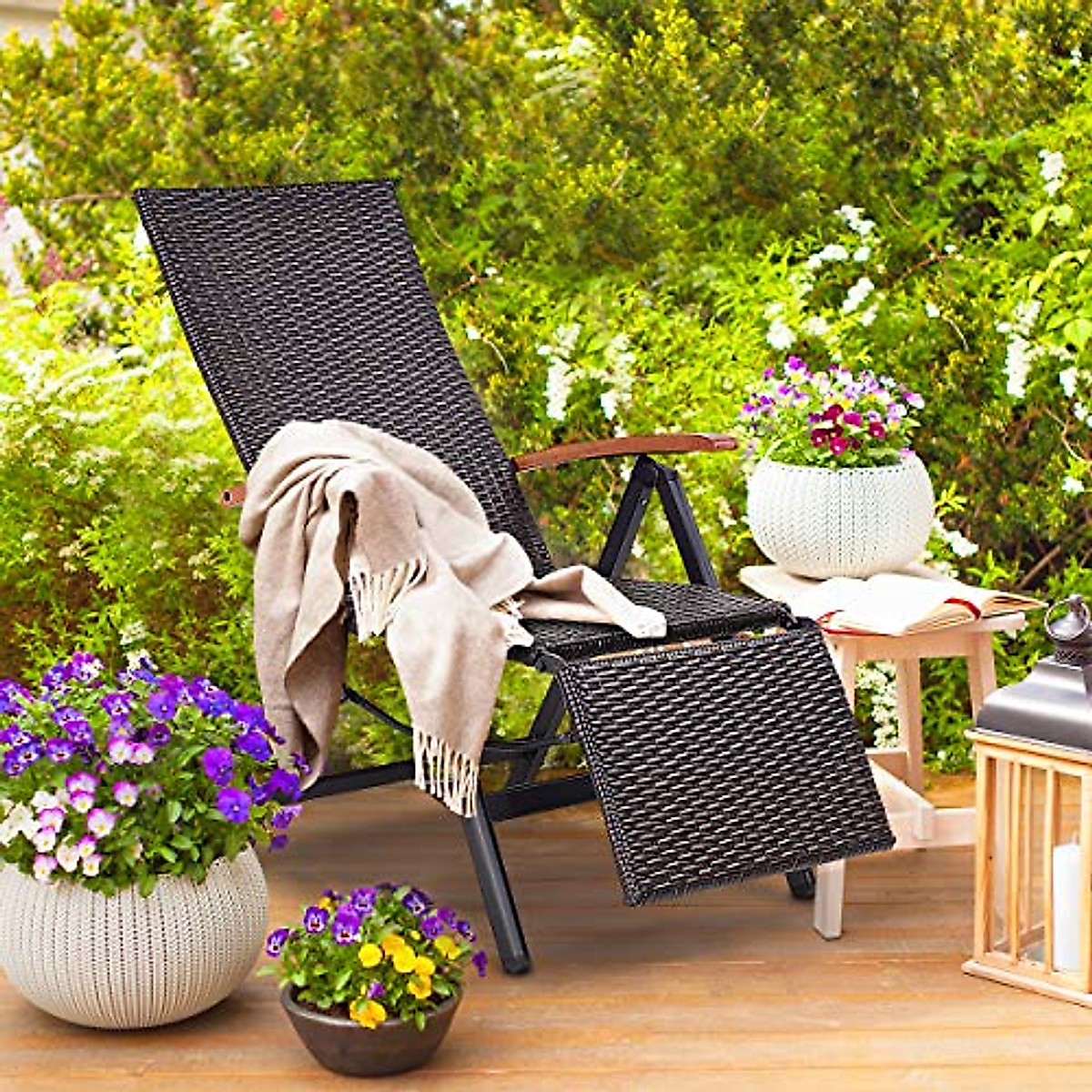 Tangkula Adjustable Chaise Lounge Chair Folding Reclining Beach Yard Pool Rattan Chair