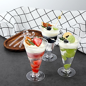 HawHawToys 40 Pack Clear Plastic Martini Glasses 6oz Disposable Cocktail Glasses Dessert Cups with Spoons,Reusable Cocktail Glasses Shooter for Party Champagne,Ice-Cream, Pudding and Trifle