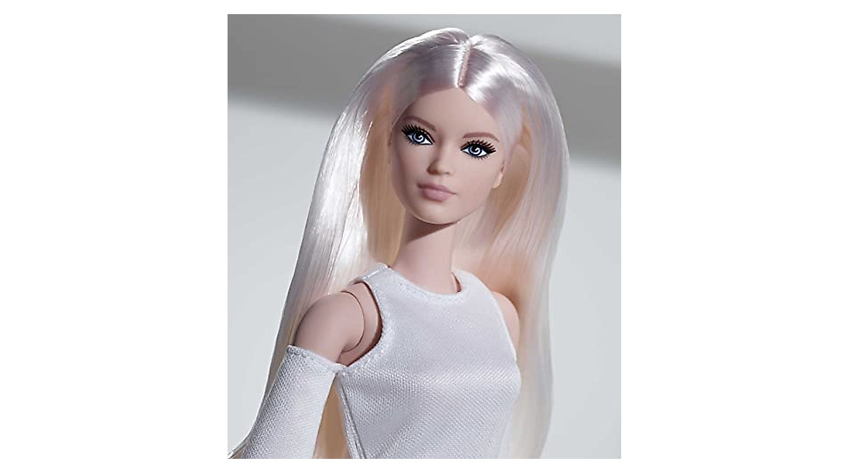 Barbie Signature Looks Doll - Fashionable & Fully Posable