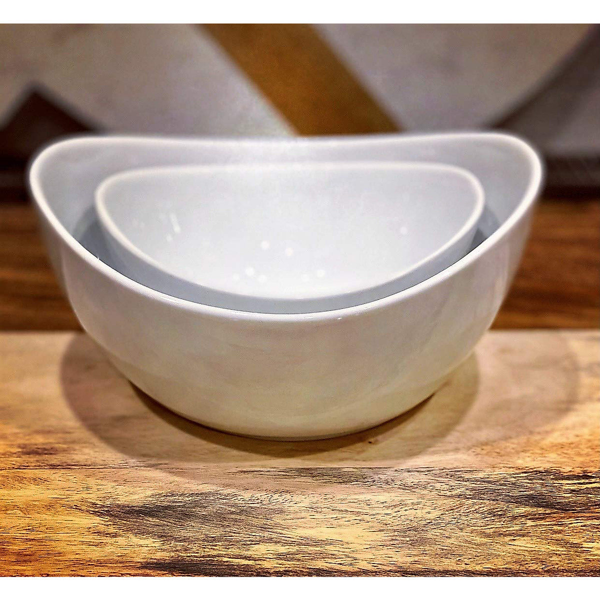 Partito Bella Stackable Porcelain Bowl Set - White Large and Medium Serving Bowls for Cereal, Soup, Noodles or Ice Cream - Made of Pro-Grade Porcelain for Easy Clean Up