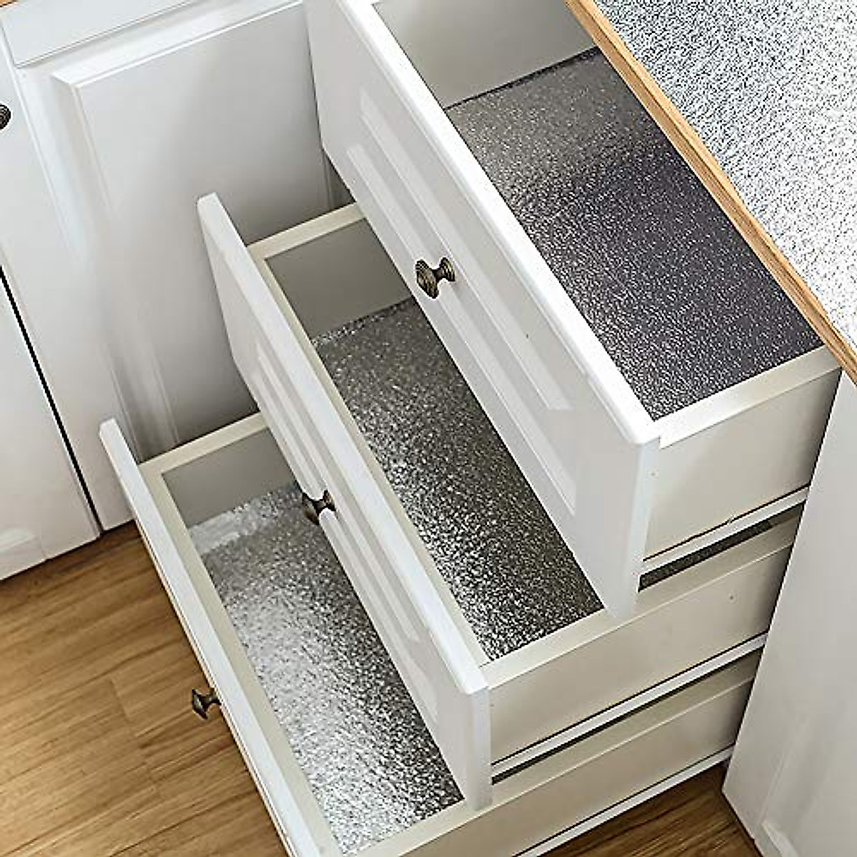 VEELIKE Kitchen Backsplash Wallpaper Peel and Stick Aluminum Foil Contact Paper Self Adhesive Oil-Proof Heat Resistant Wall Sticker for Countertop Drawer Liner Shelf Liner (15.74x118.11inches)