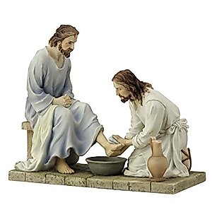 8.5 Inch Jesus Washing His Disciple's Feet - Light Color