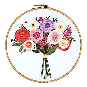 SCHOLMART Embroidery Starter Flower, Kit with Pattern and Instructions, Cross Stitch Set, Stamped Embroidery Kits 3 Embroidery Clothes with Pattern, 1 Embroidery Hoops (3 Sets)