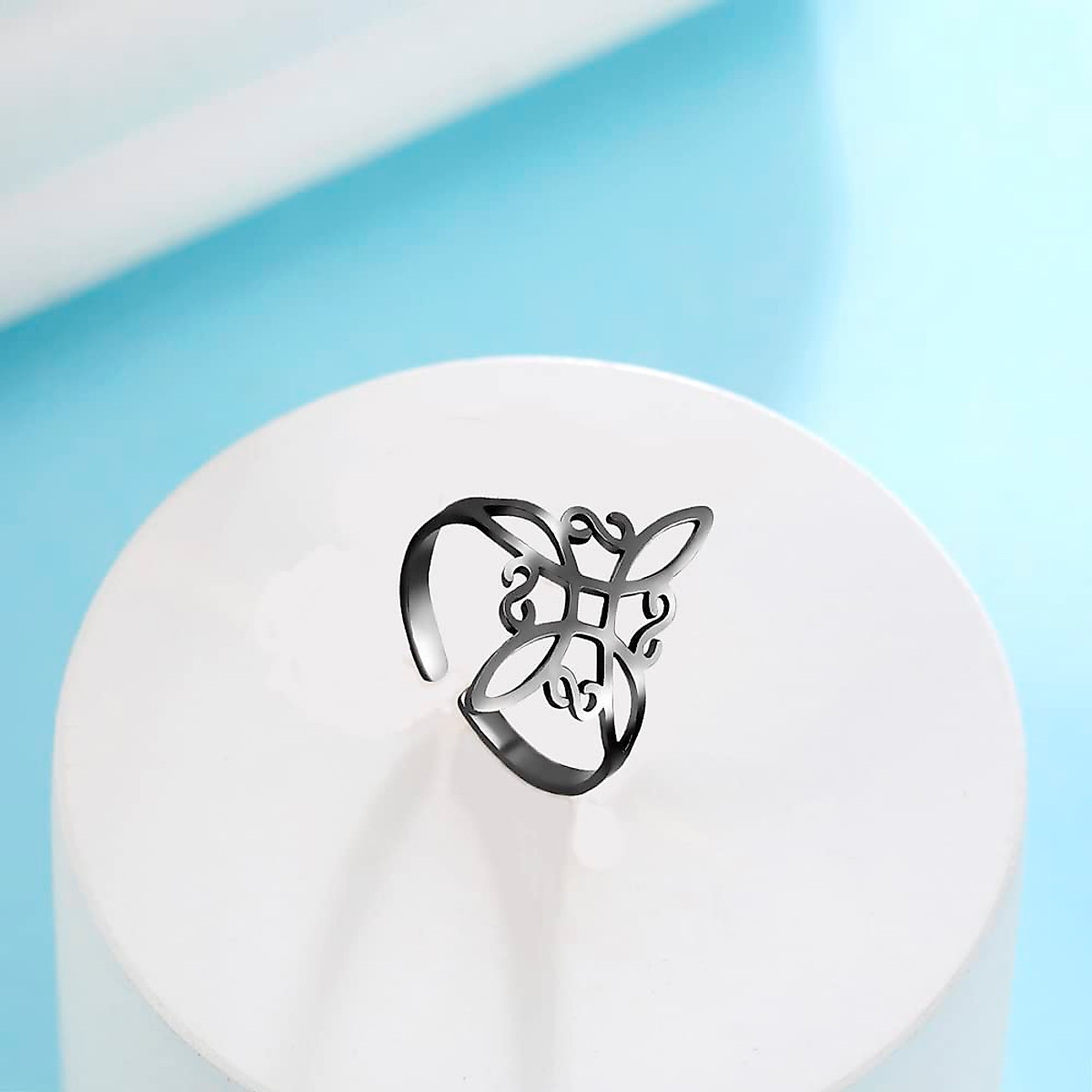 Witches Knot Ring For Women Stainless Steel Geometric Style Elegante Chic Irish Celtic Knot Adjustable Ring Witchcraft Amulet Jewelry (Black)