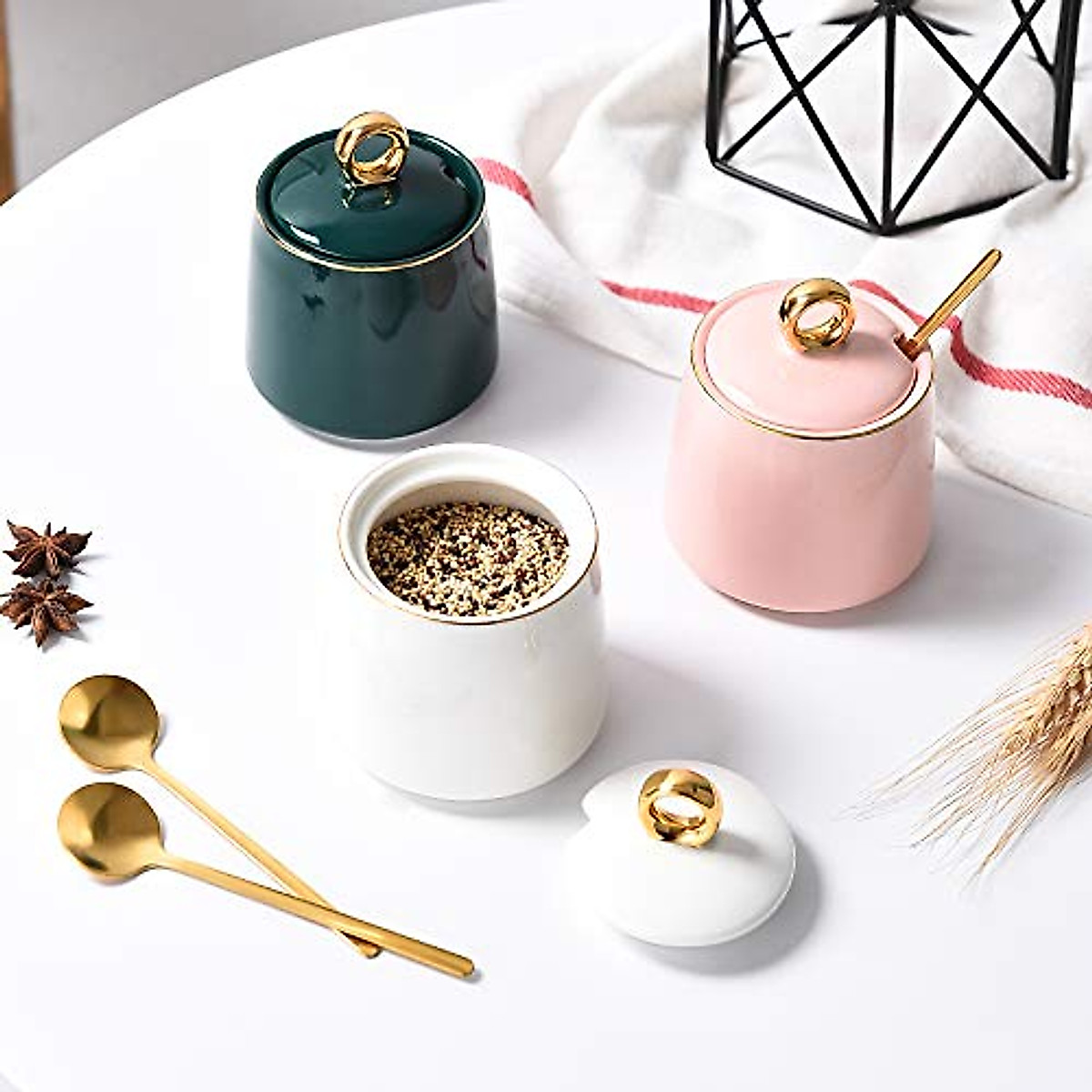LIONWEI LIONWELI White Sugar Bowl Dispenser Salt Container Ceramic Sugar Bowl with Lid and Spoon for Home and Kitchen
