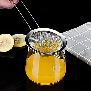 KUFUNG Fine Mesh Sieve Strainer Stainless Steel Cocktail Strainer Food Strainers Tea Strainer Coffee Strainer with Long Handle for Double Straining Utensil (S, Gray)